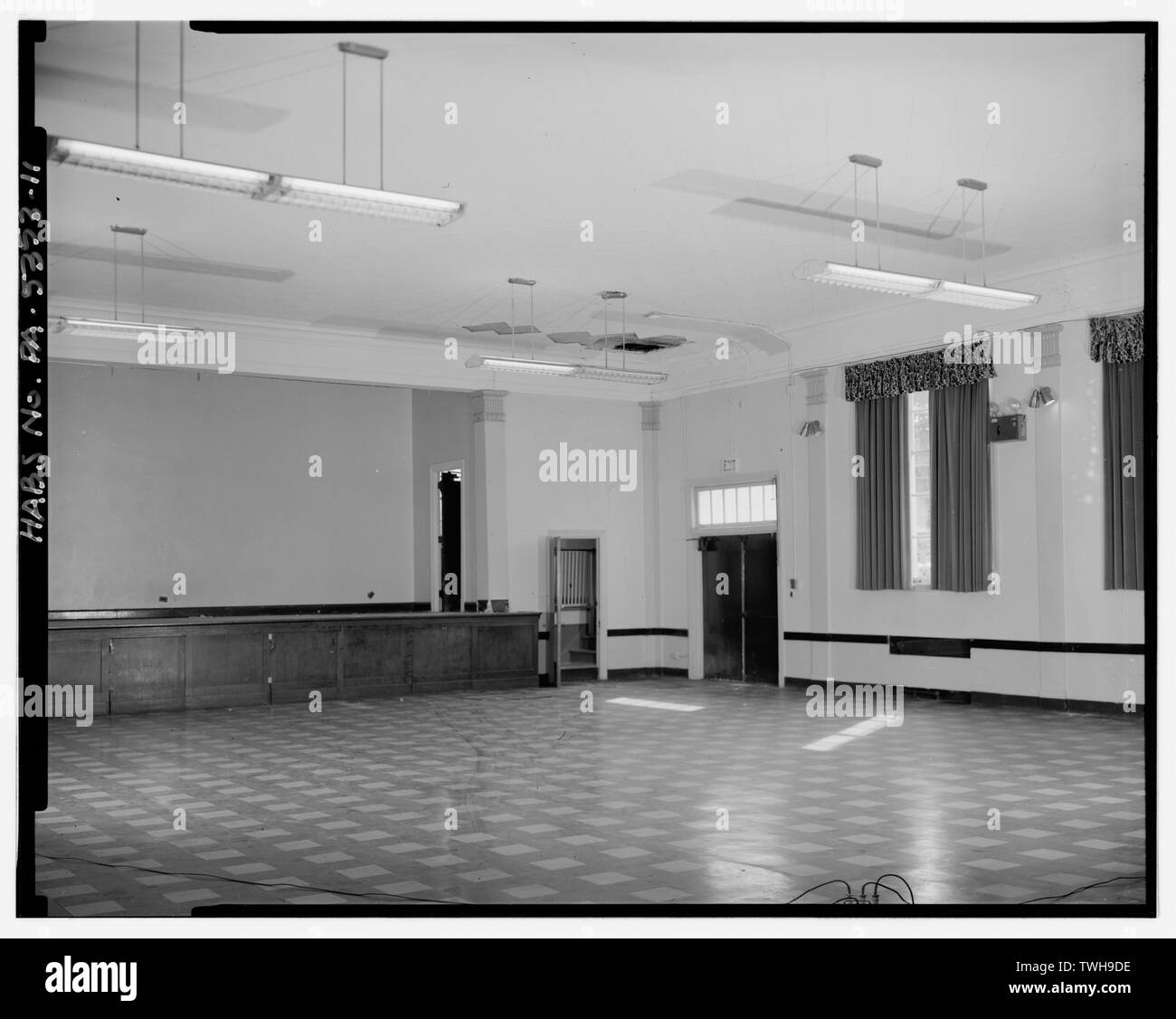 - Ross Memorial Library Building, Main Street between Sixth and Seventh ...
