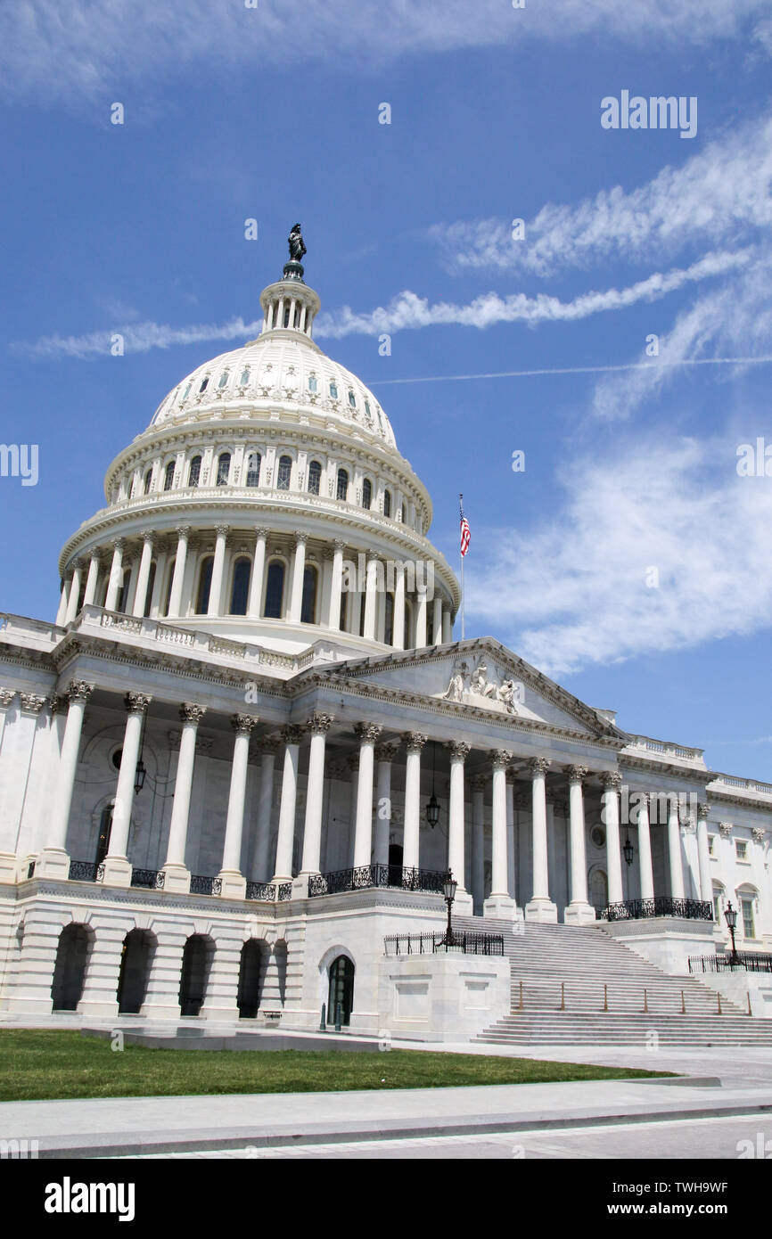 Capitol Building Restoration High Resolution Stock Photography and ...