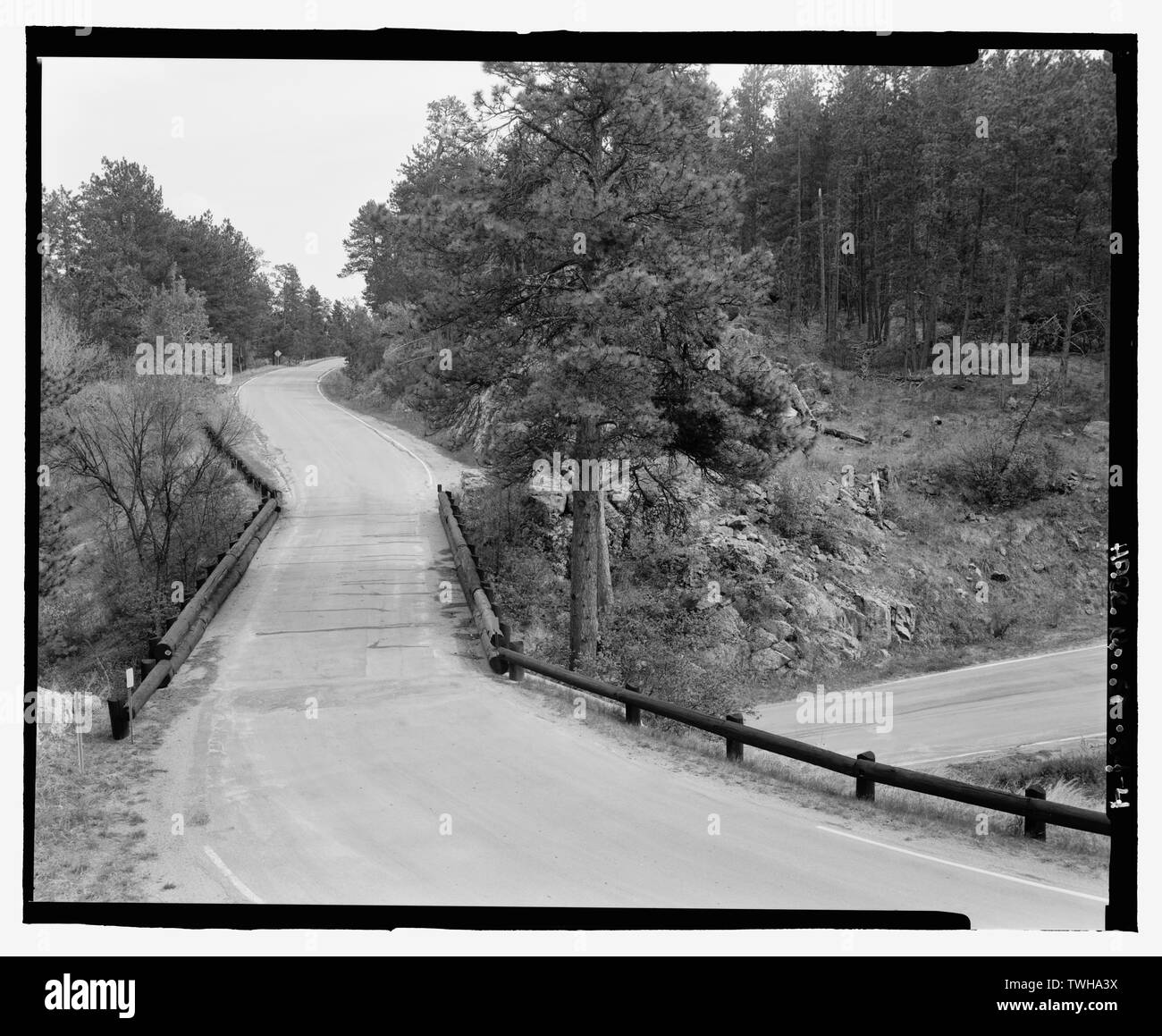 Route 87, Pigtail Bridge, deck view. View ESE. - Pigtail Bridge, Hot ...