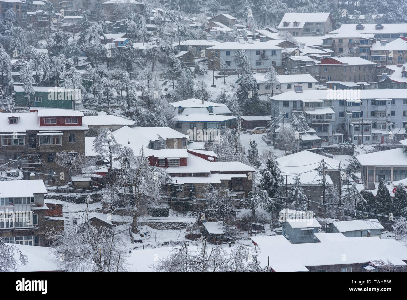 Snow view of Kuling town, Lushan Stock Photo - Alamy