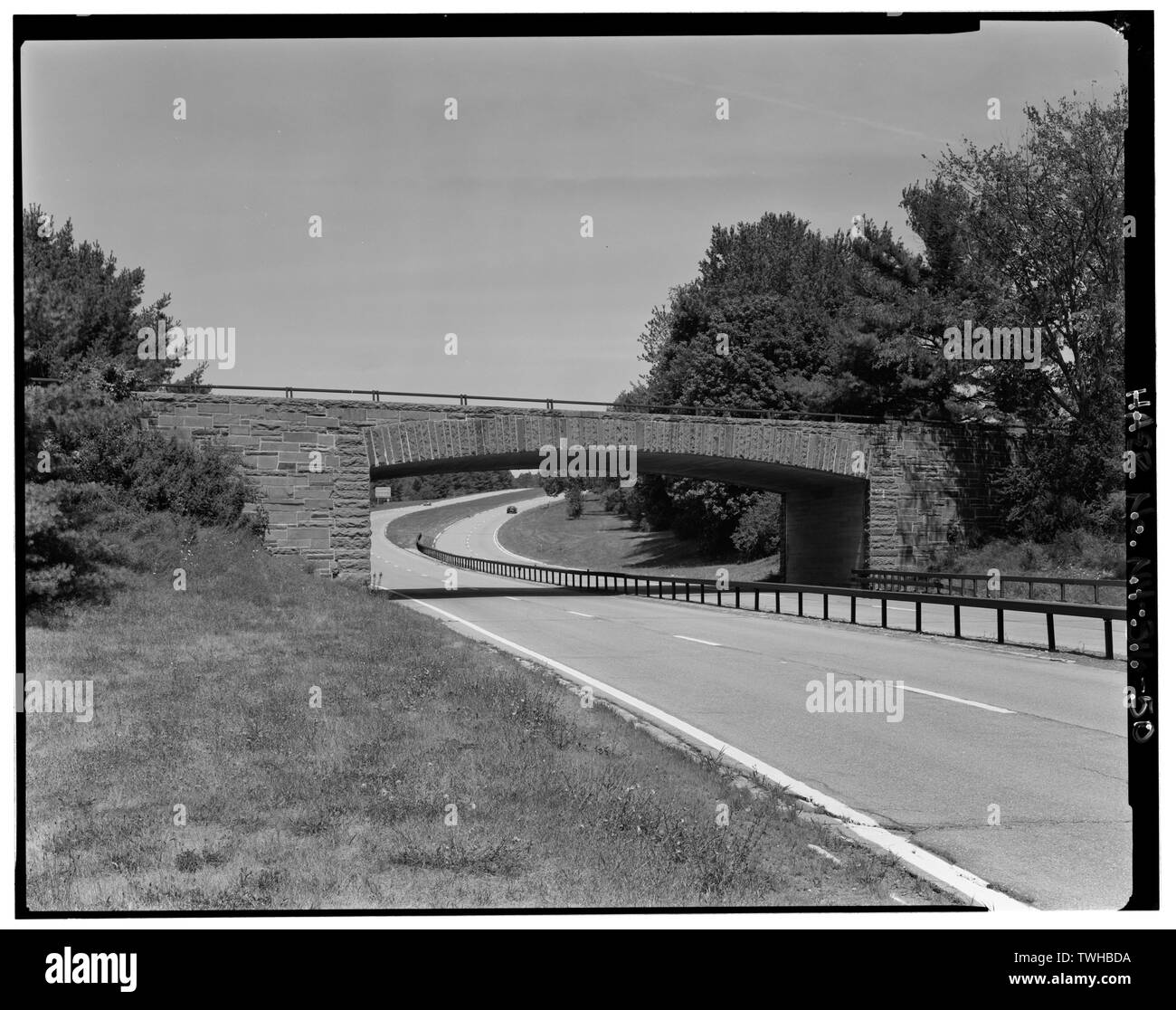 Underpass view Cut Out Stock Images & Pictures - Alamy