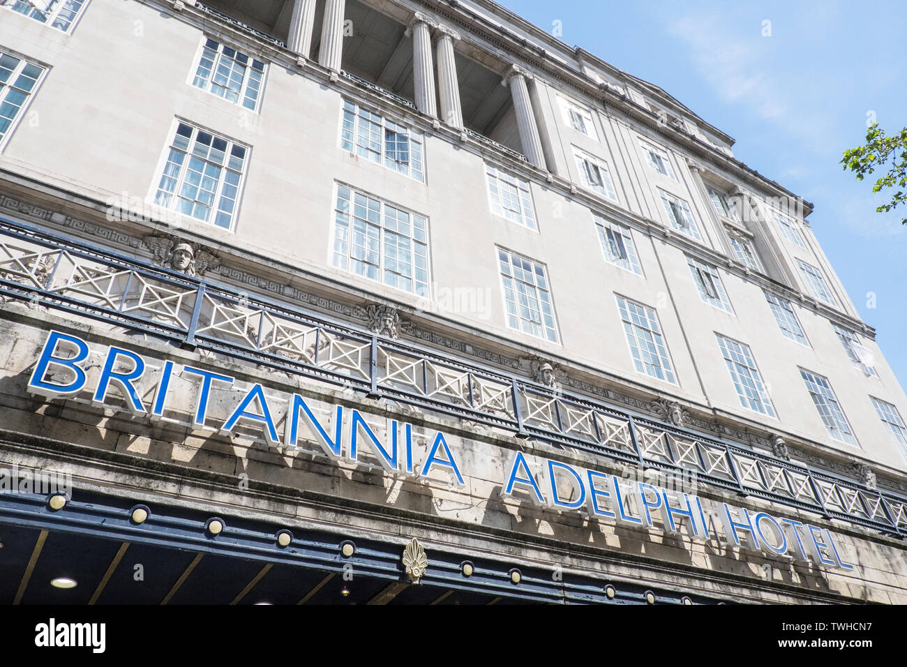 Adelphi hotel liverpool hi-res stock photography and images - Alamy