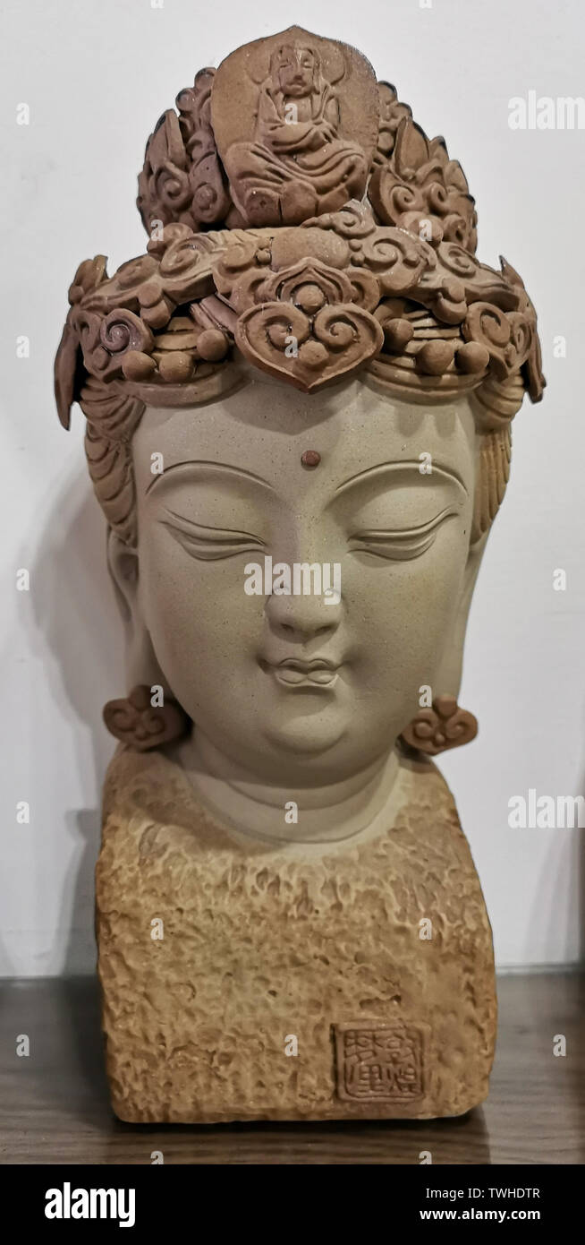 Ancient sakyamuni portraits of ancient sakyamuni hi-res stock ...