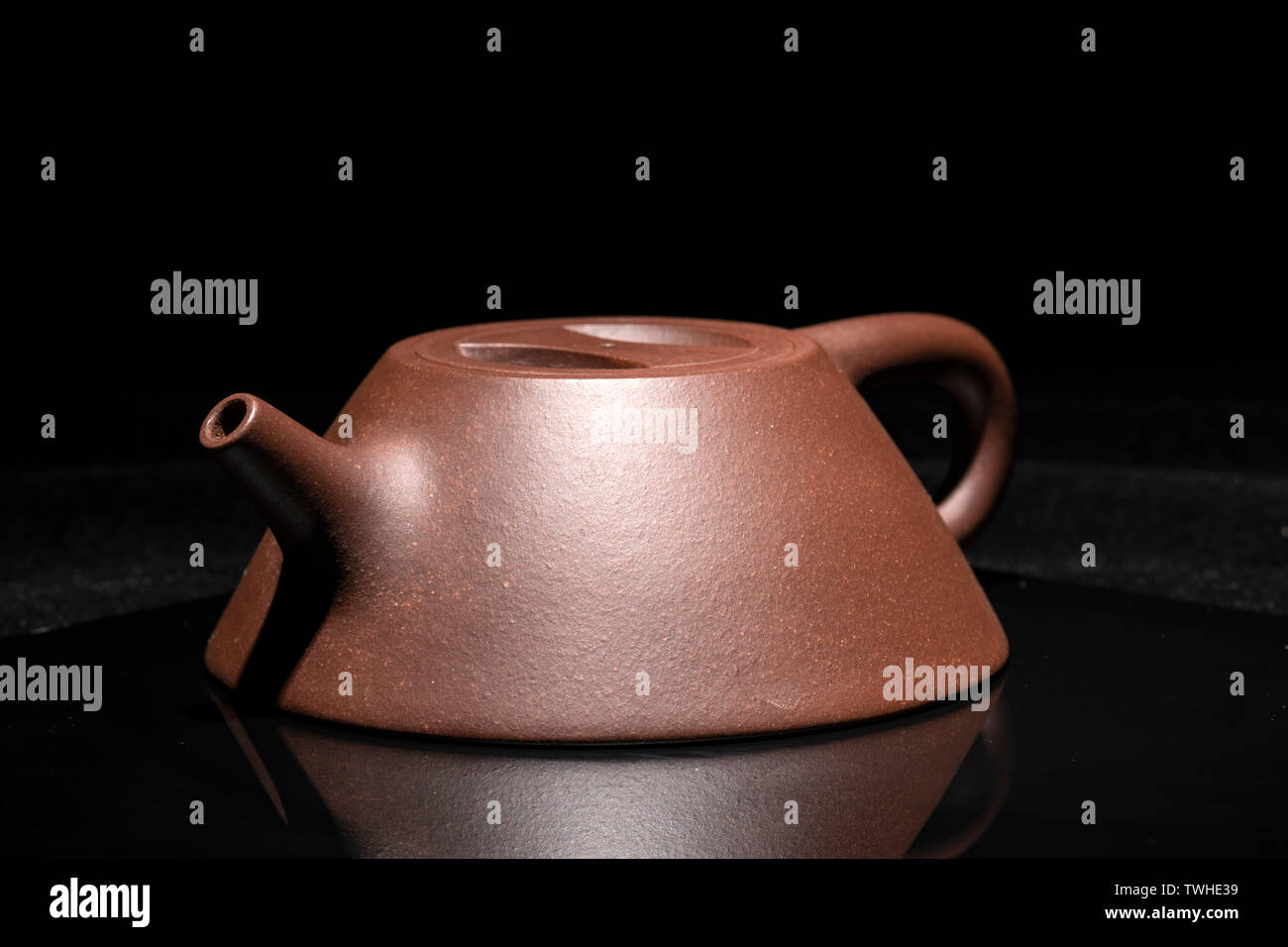 purple sand tea set Stock Photo - Alamy