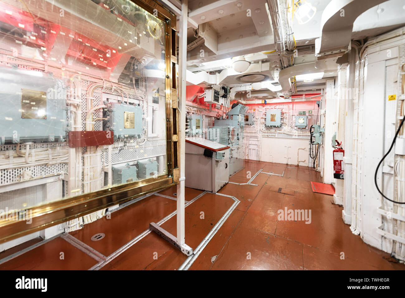 Inside destroyer ship hi-res stock photography and images - Alamy