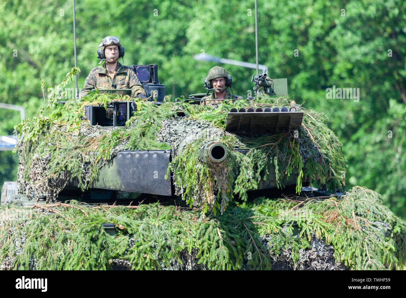 Leopard 2a6 hi-res stock photography and images - Alamy
