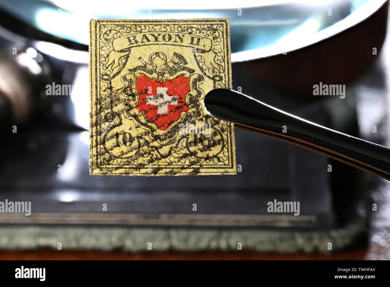 Switzerland postage stamp hi-res stock photography and images - Alamy