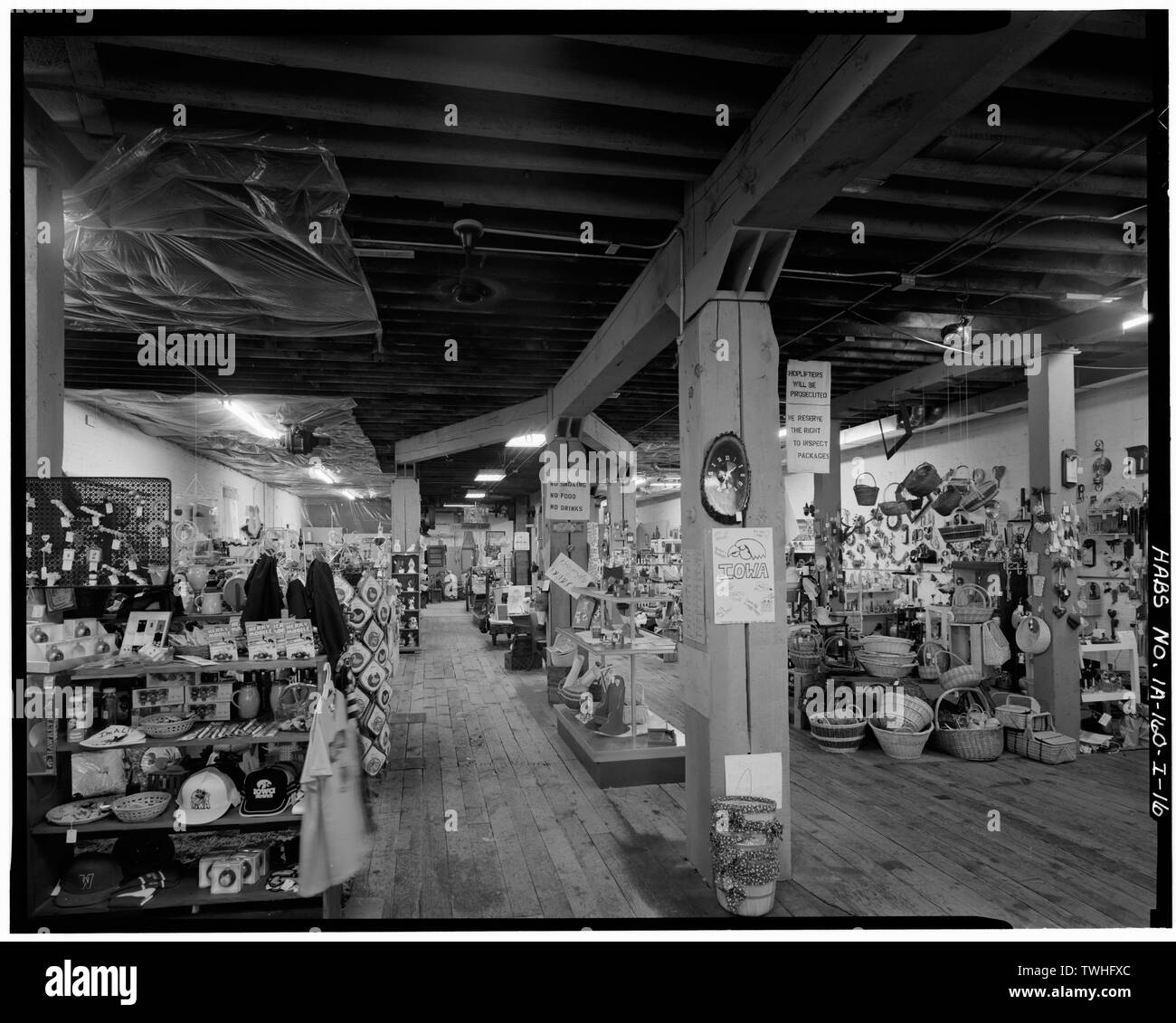 At 169 Black and White Stock Photos & Images - Alamy