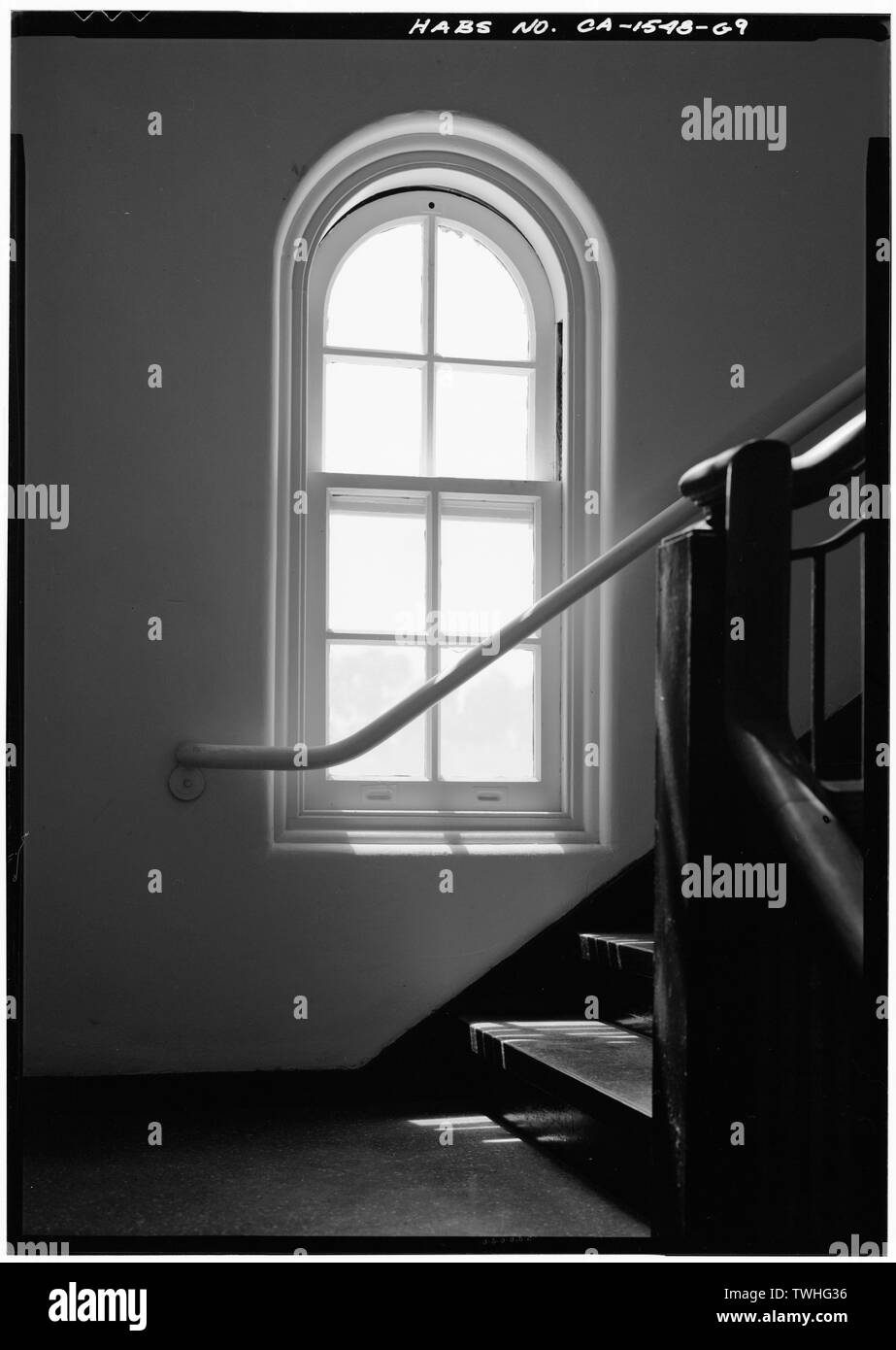 SECOND FLOOR WEST SIDE ARCHED WINDOWS - U.S. Naval Hospital, Ward C ...
