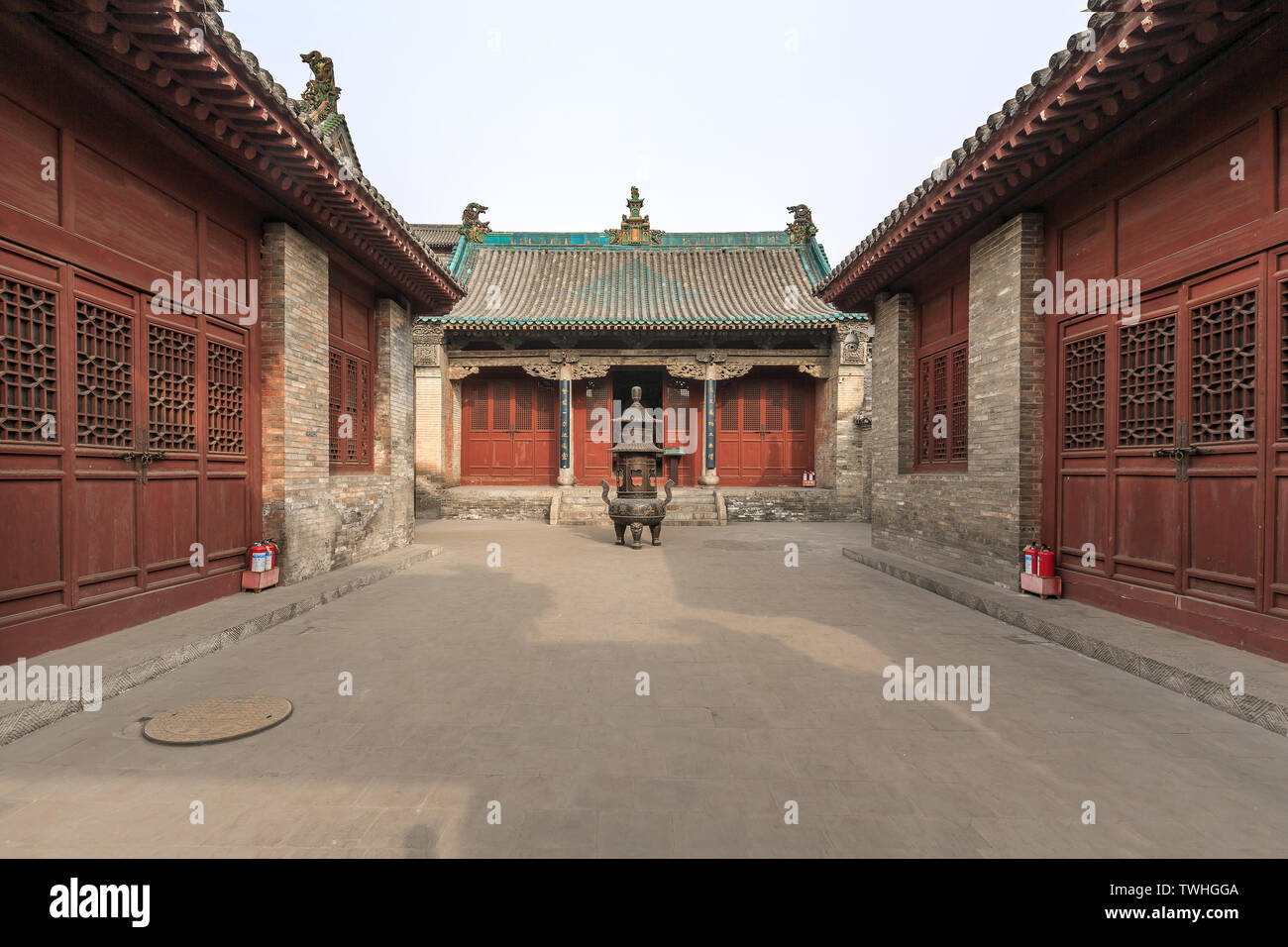 Chinese-style architecture of Jiexu land temple courtyard Stock Photo ...