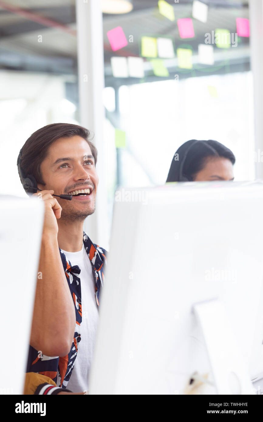 Man men male customer woman women female hi-res stock photography and ...