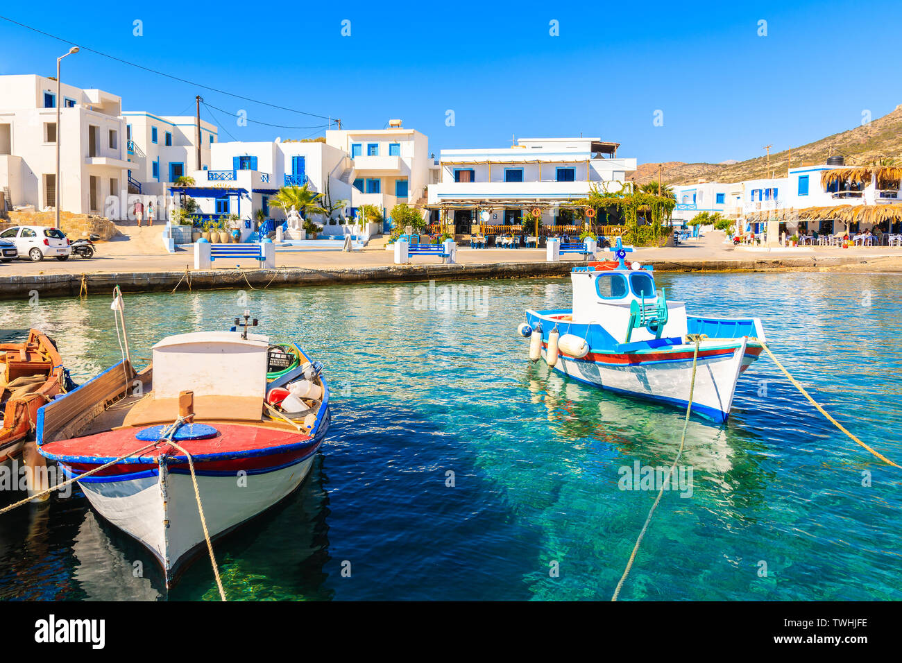 Traditional greek tavernas hi-res stock photography and images - Alamy