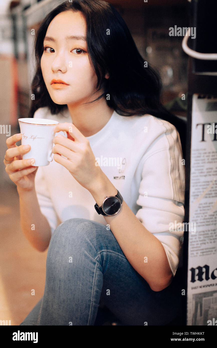 Ran Xiaoran's gallery Stock Photo - Alamy