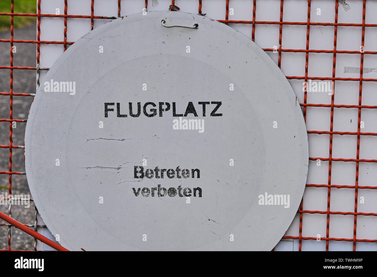 No entry sign board hi-res stock photography and images - Alamy