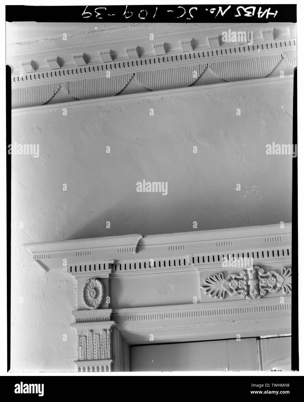 Detail of entablature hi-res stock photography and images - Alamy
