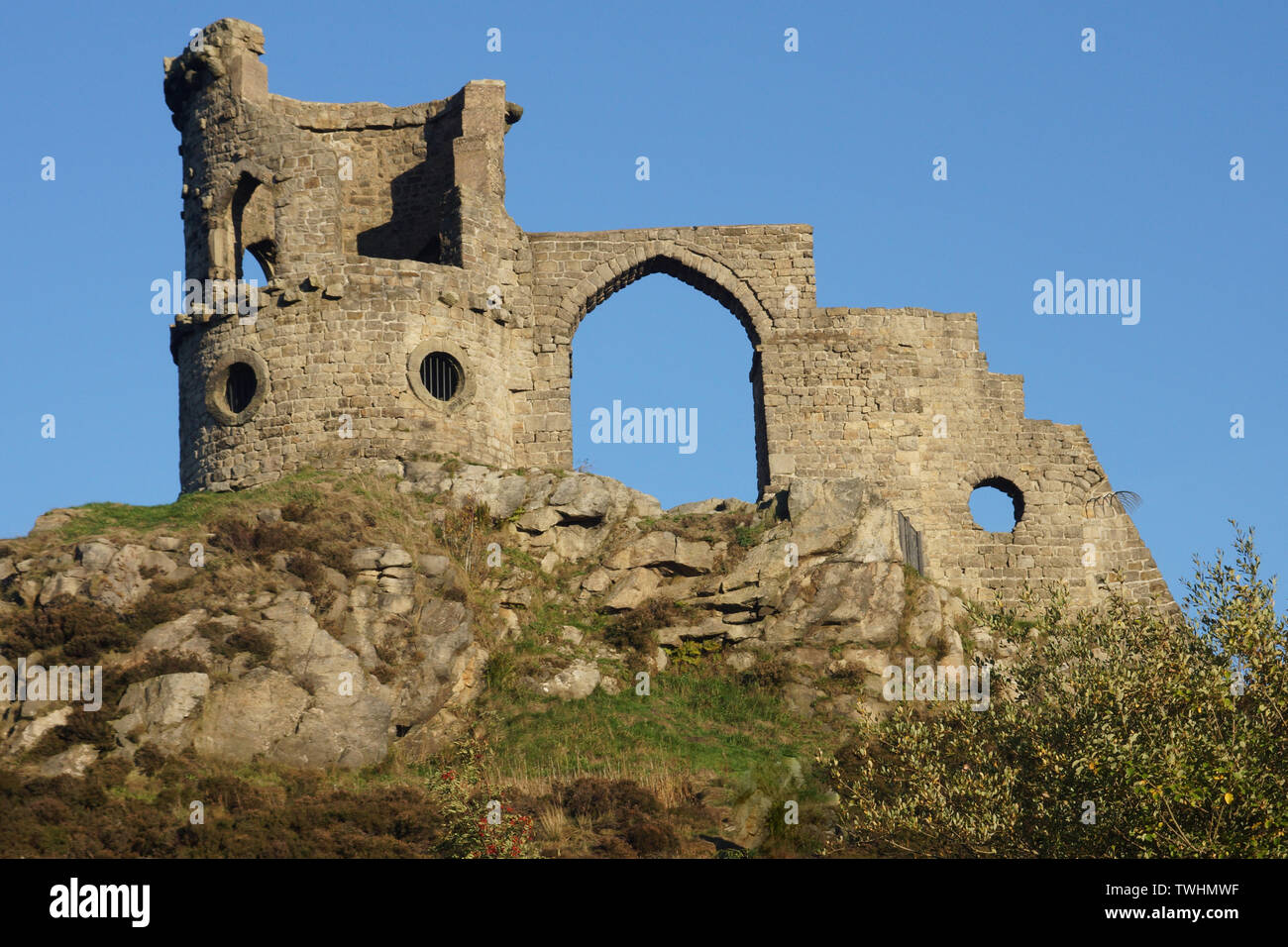 Mow cop castle hi-res stock photography and images - Alamy