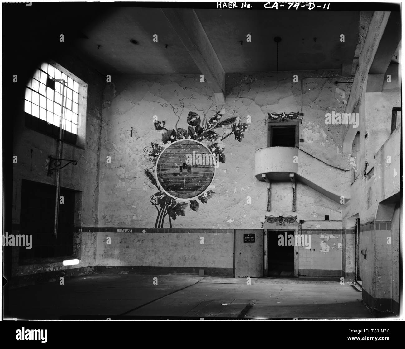 SECOND-FLOOR CENTRAL ROOM, FACING SOUTHEAST. - Savage Tire Factory ...