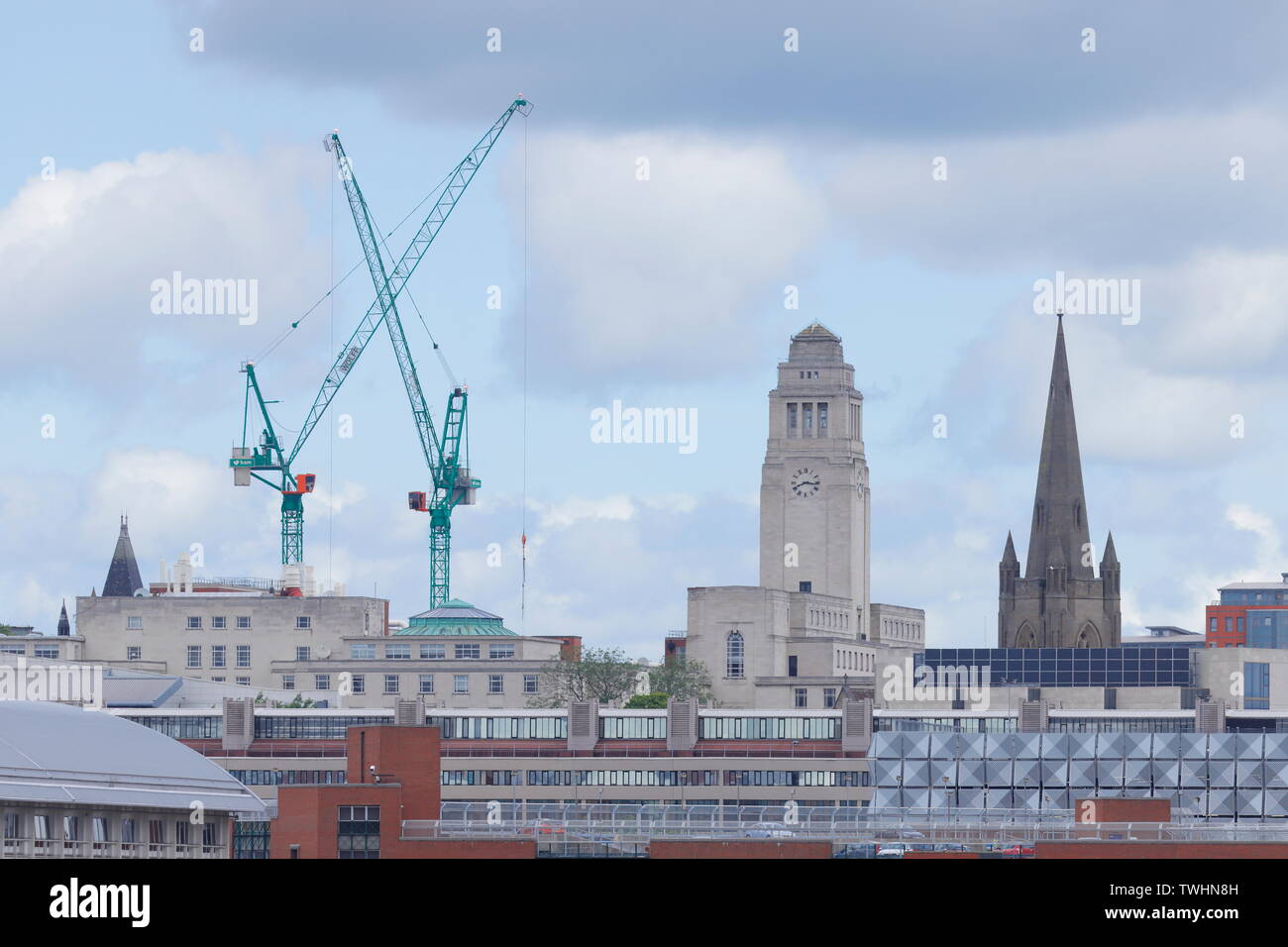 Leeds university parkinsons building hi-res stock photography and ...