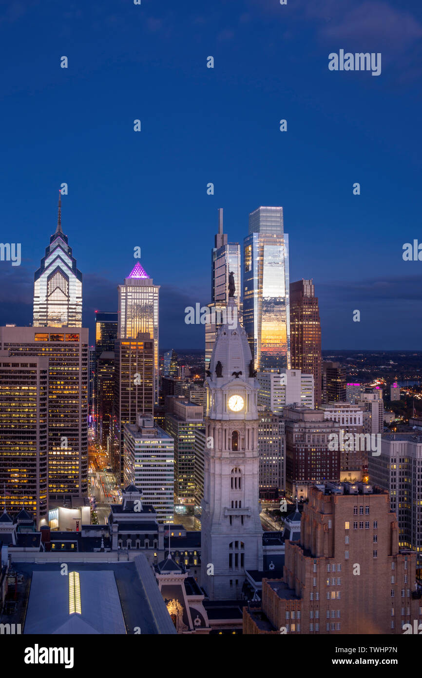 DOWNTOWN SKYLINE PHILADELPHIA PENNSYLVANIA USA Stock Photo - Alamy