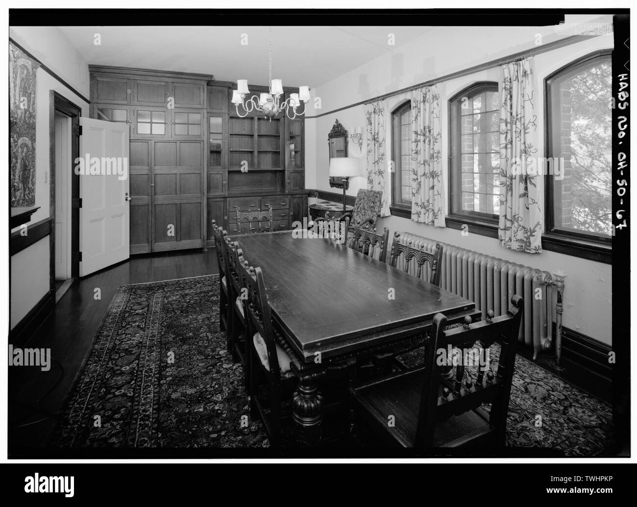 Servants hall hi-res stock photography and images - Alamy