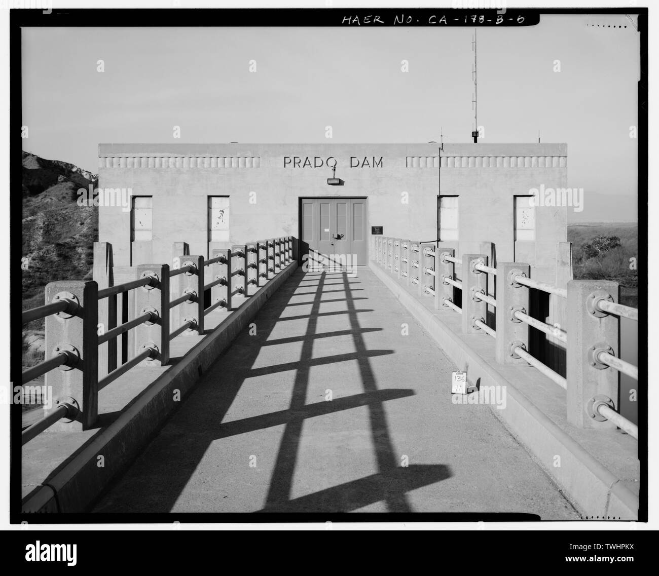 Corona dam Black and White Stock Photos & Images - Alamy