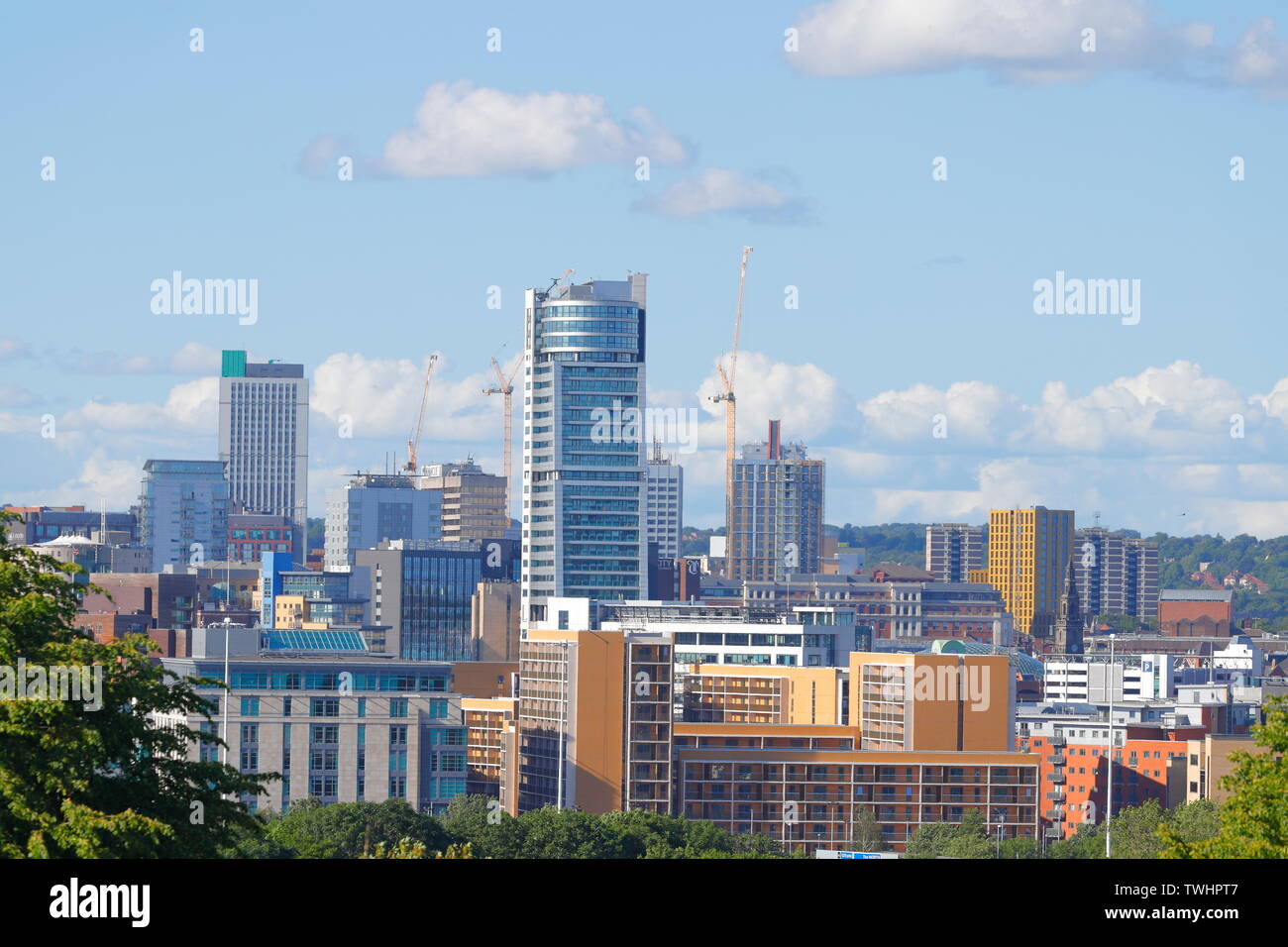 Leeds from beeston hi-res stock photography and images - Alamy