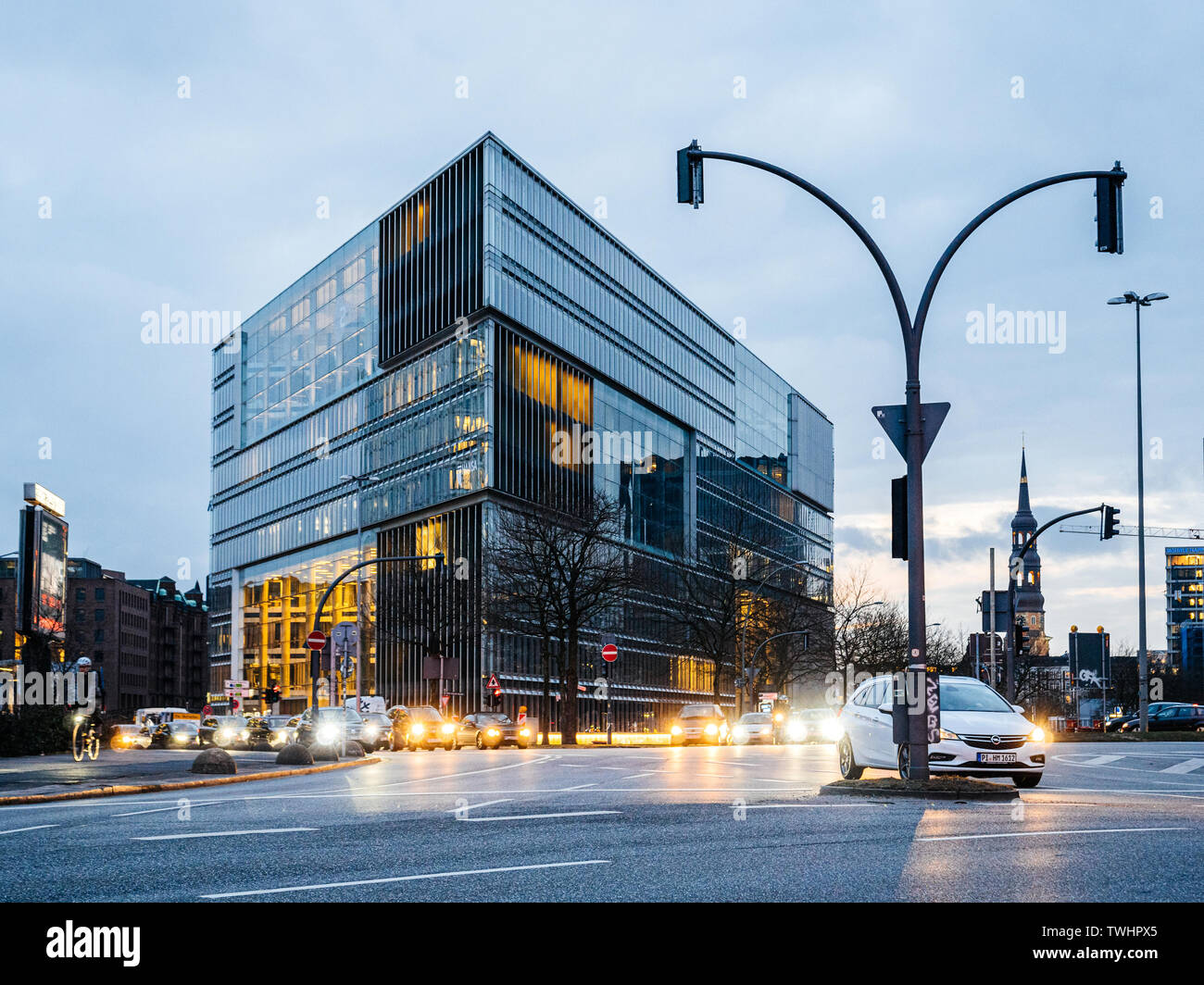 Zdf building hi-res stock photography and images - Alamy