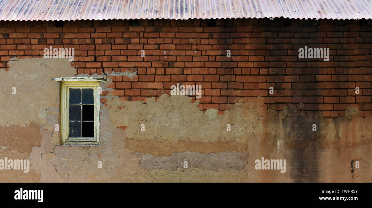 Warehouse window hi-res stock photography and images - Alamy