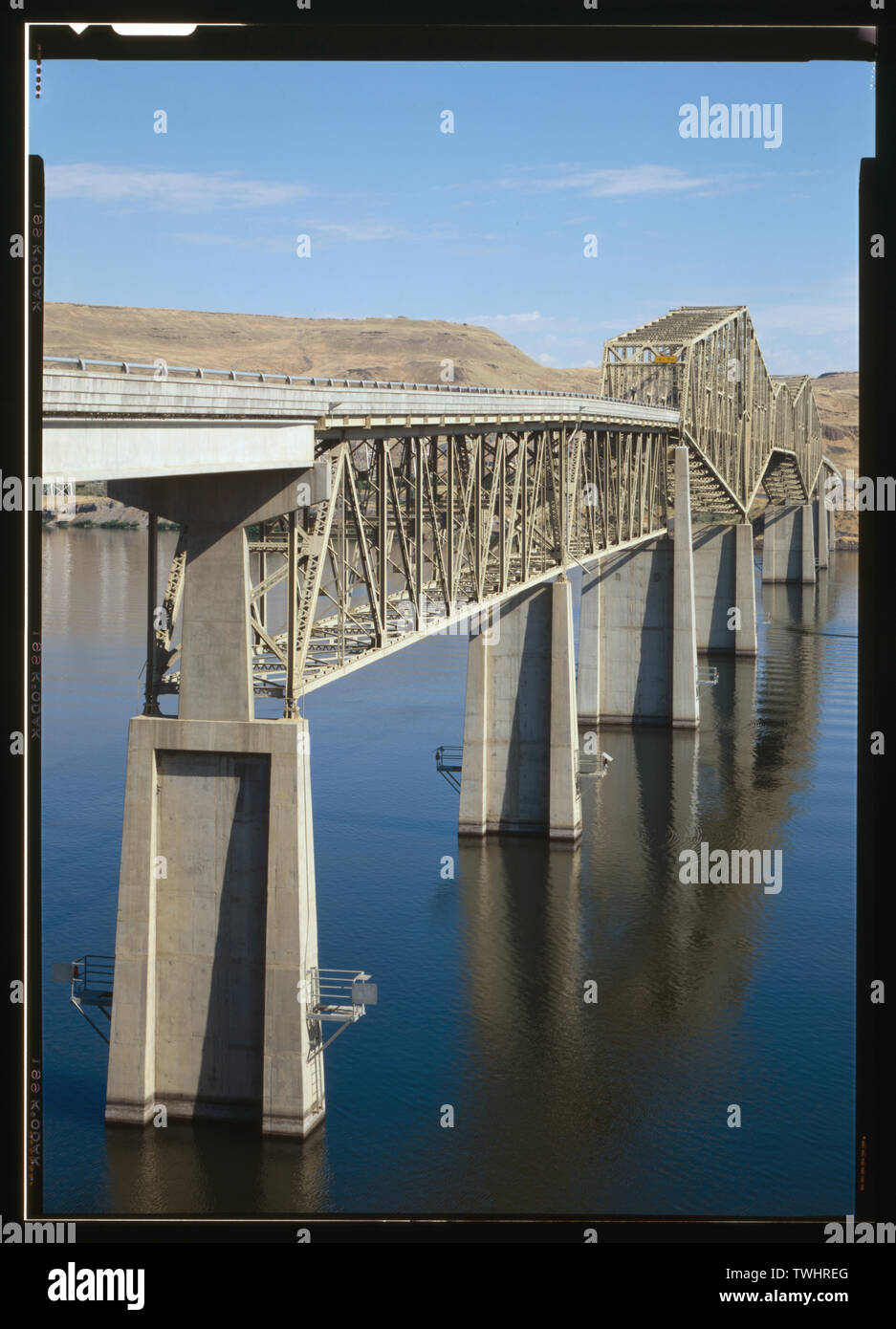 SHARP OBLIQUE PERSPECTIVE OF DECK AND APPROACH SPANS ALONG WITH ...