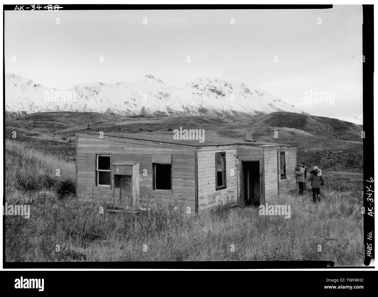 SHED ROOF CABANA, FROM THE SOUTHEAST - Naval Operating Base Dutch ...