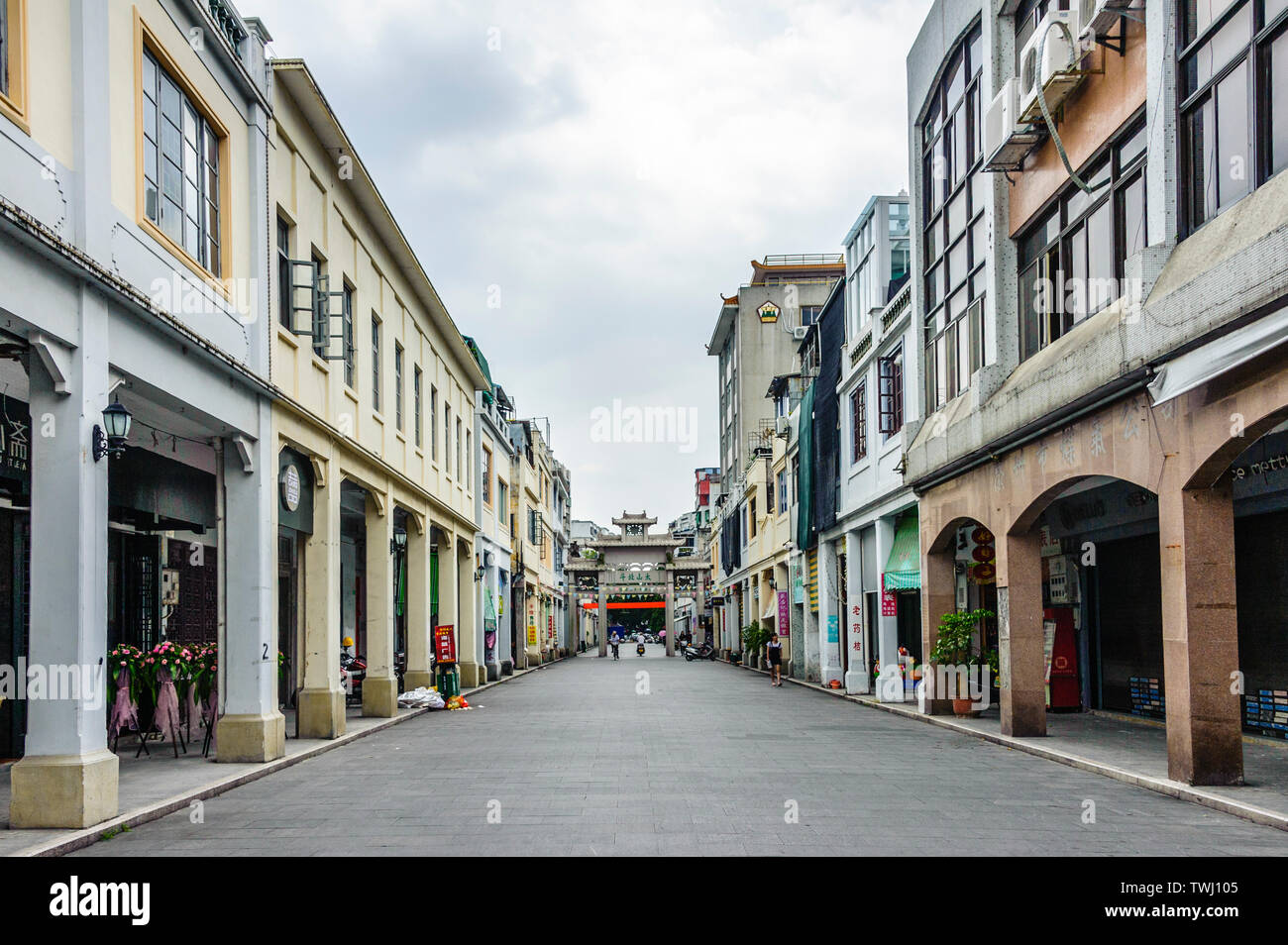 Fong fang hi-res stock photography and images - Alamy