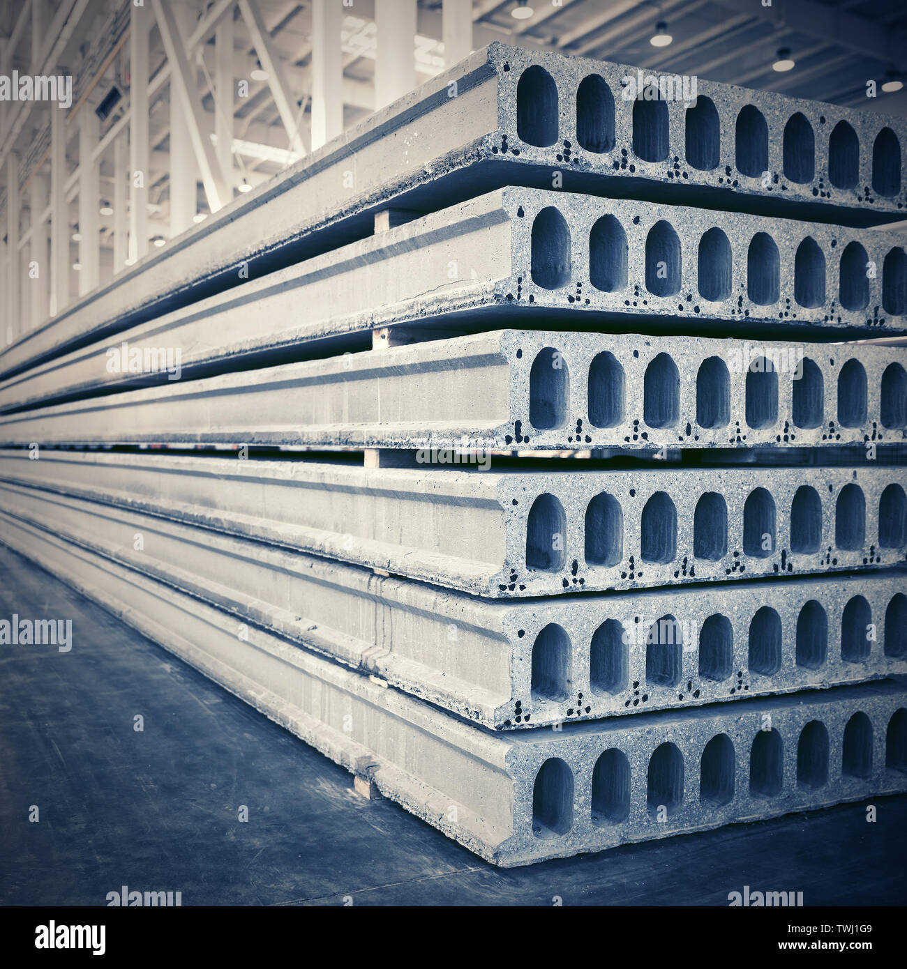 Prestressed Concrete Hollow Core Slabs