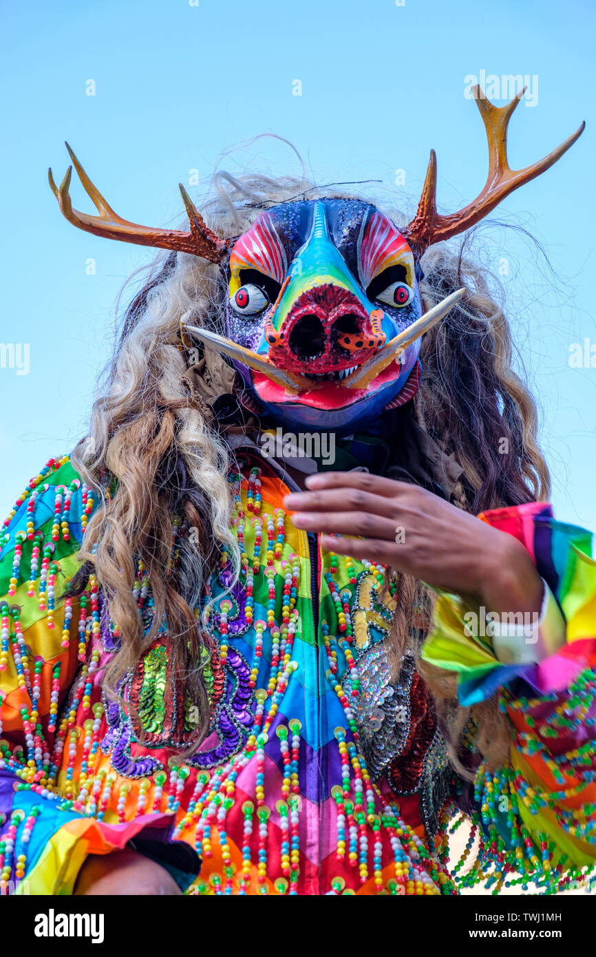 Folk religon hi-res stock photography and images - Alamy