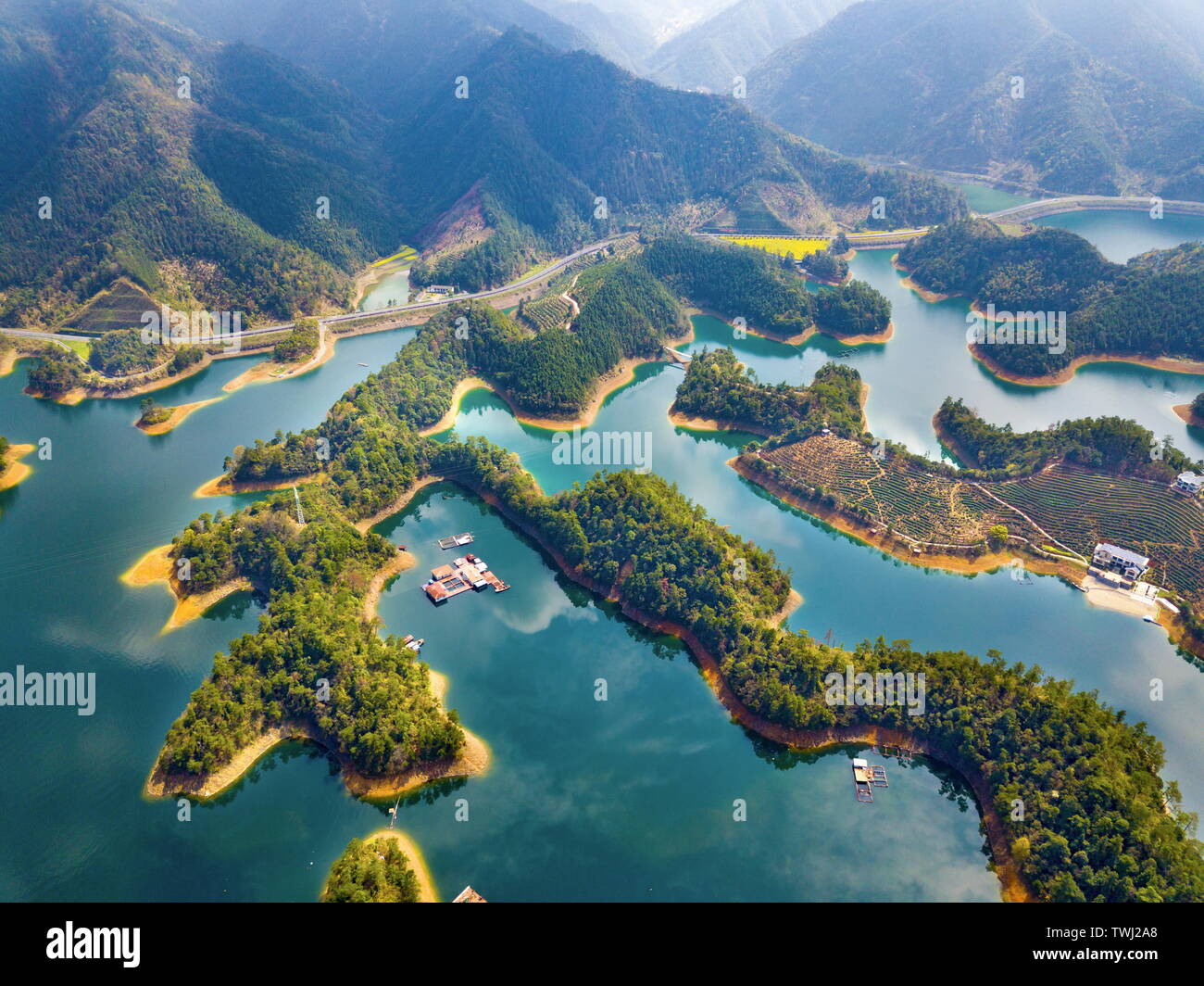 Qiandao Lake High Resolution Stock Photography and Images - Alamy