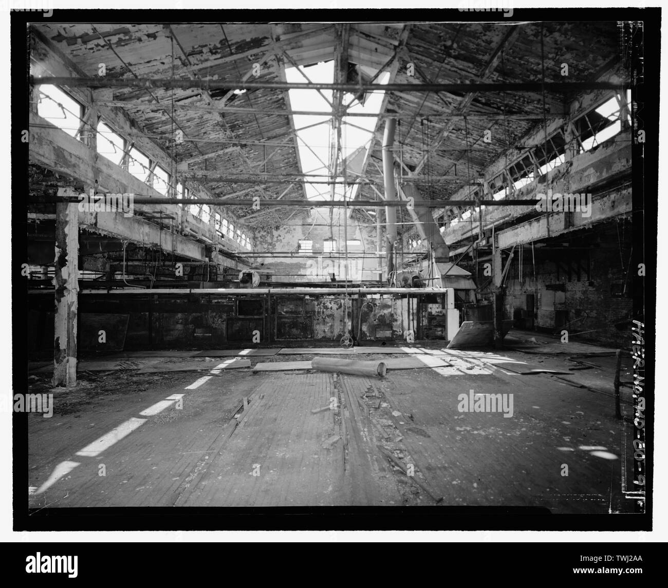 Bakery operation Cut Out Stock Images & Pictures - Alamy