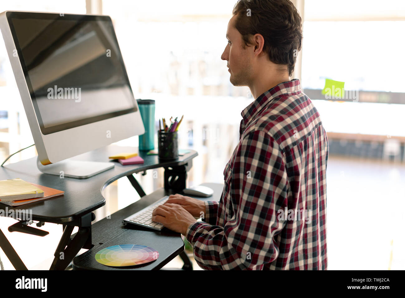 Working male Cut Out Stock Images & Pictures - Alamy