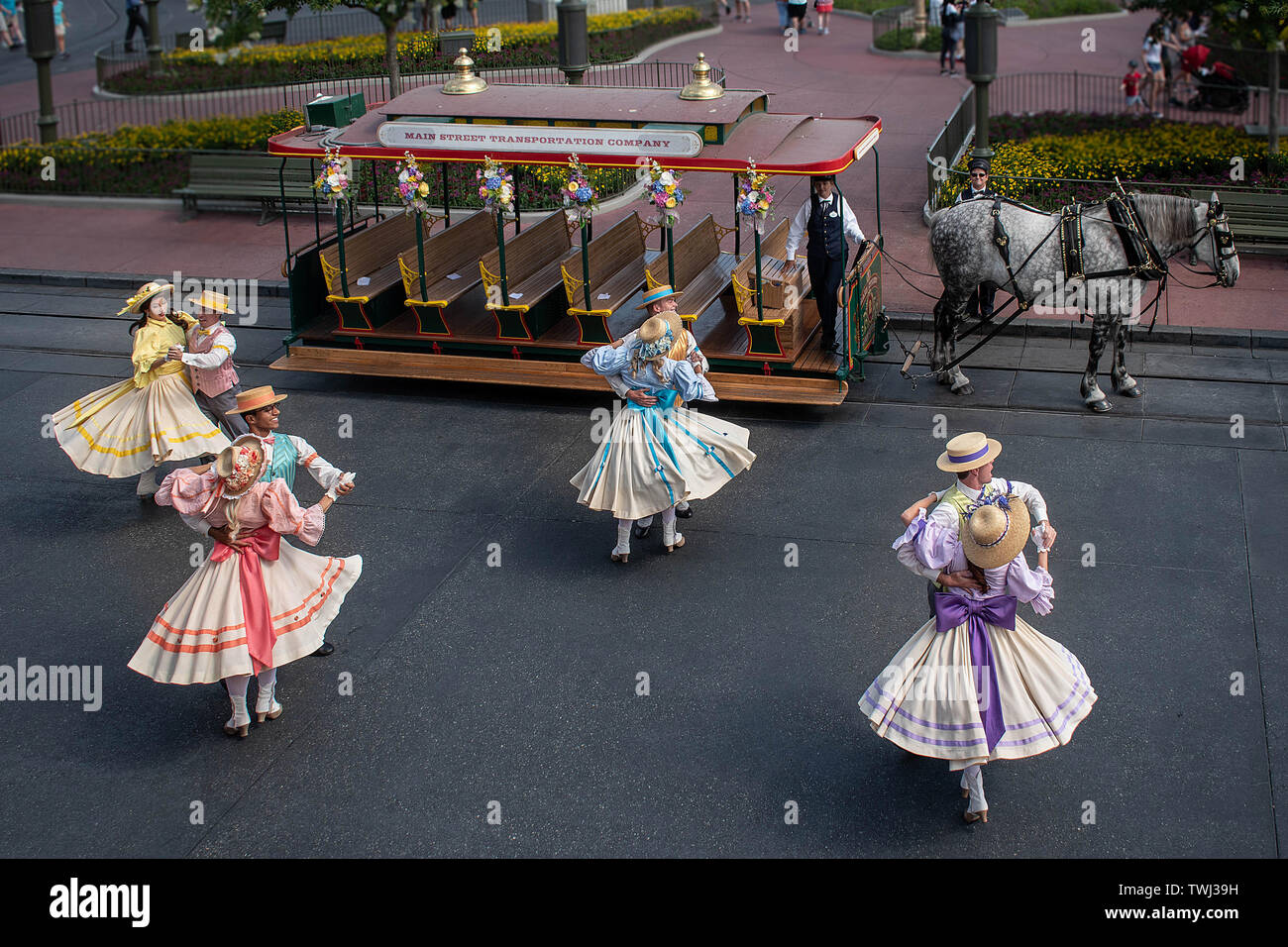Disney World Main Street Trolley Disneyworld Main Street Trolley