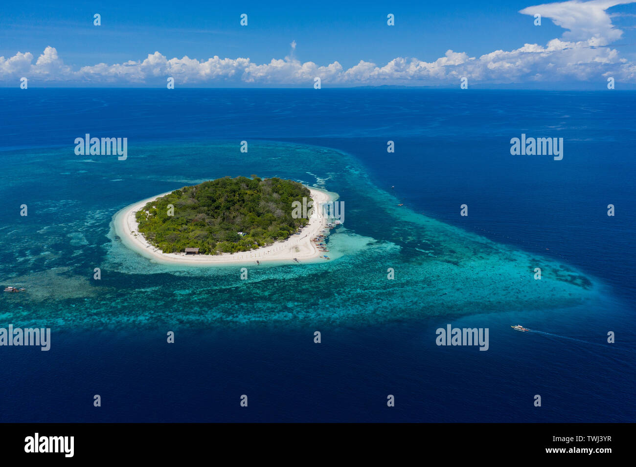 Aerial view of Mantigue Island,Camiguin,Mindanao,Philippines Stock ...