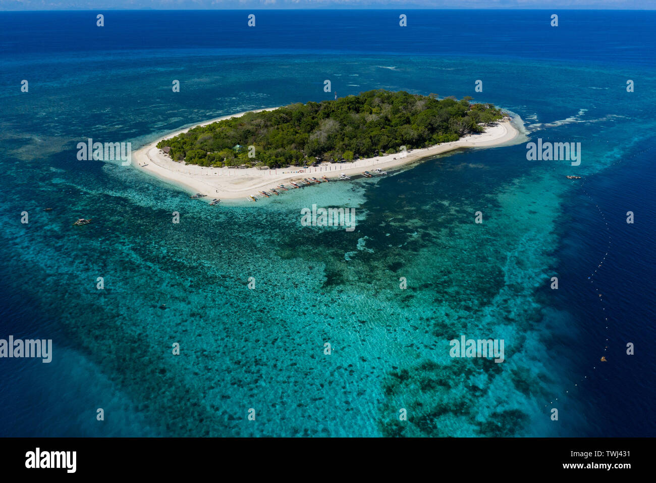 Aerial view of Mantigue Island,Camiguin,Mindanao,Philippines Stock ...