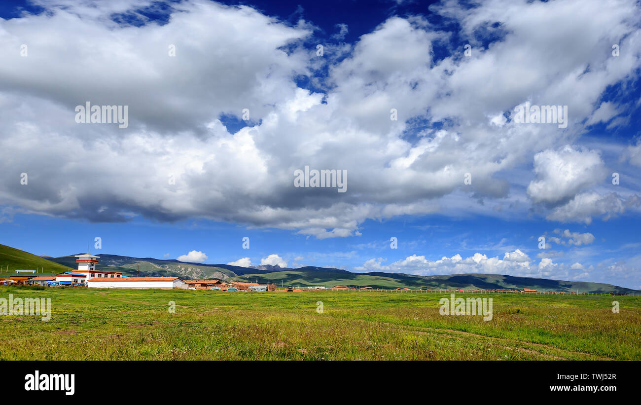Gahai lake hi-res stock photography and images - Alamy
