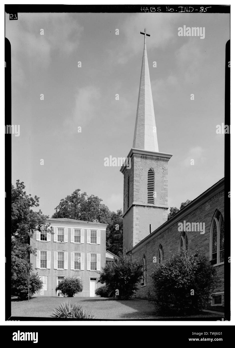 Side view front st Black and White Stock Photos & Images - Alamy