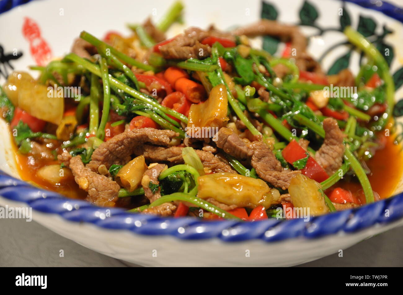 Stir-fried yellow beef Stock Photo - Alamy