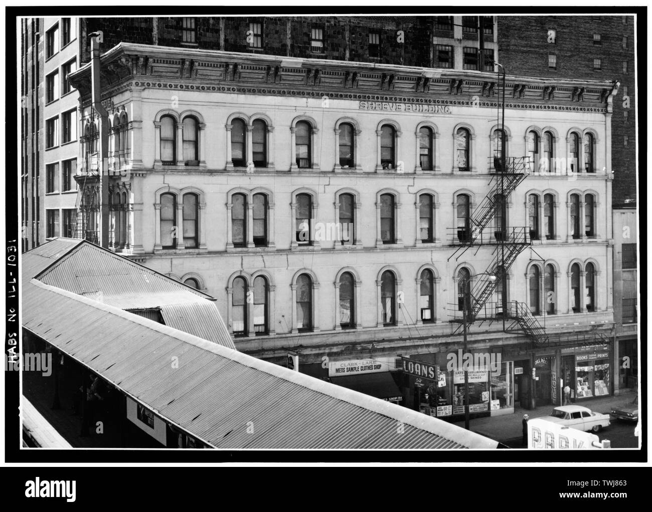 100 west lake street Black and White Stock Photos & Images - Alamy