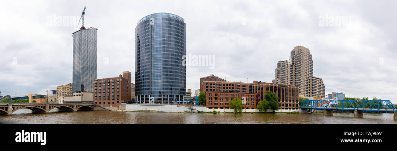 Grand rapids skyline hi-res stock photography and images - Alamy
