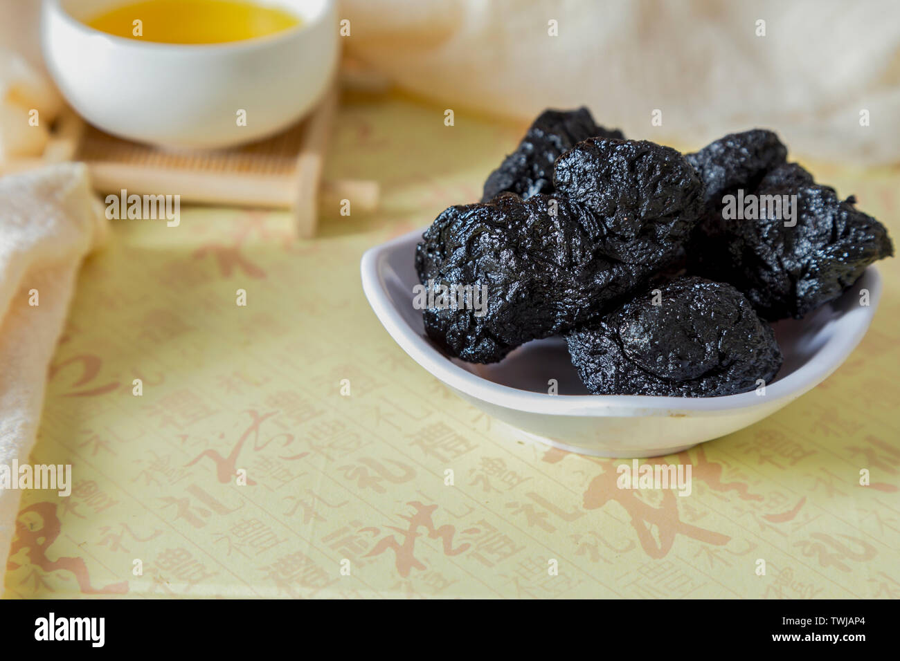Chinese rehmannia hi-res stock photography and images - Alamy