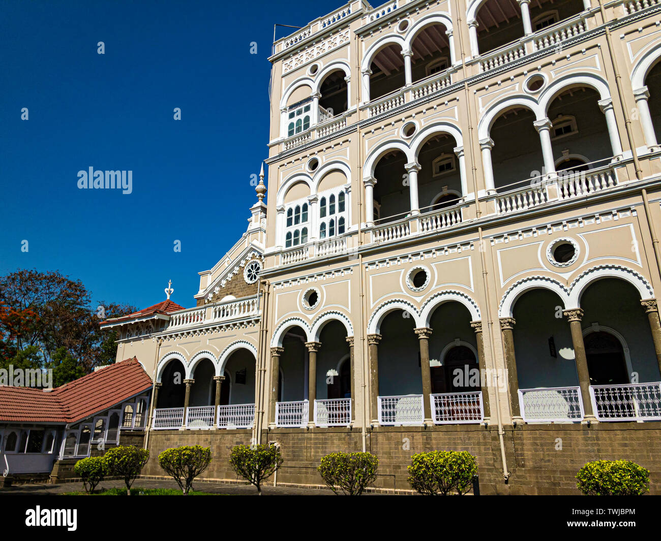 Pune city palace india hi-res stock photography and images - Alamy