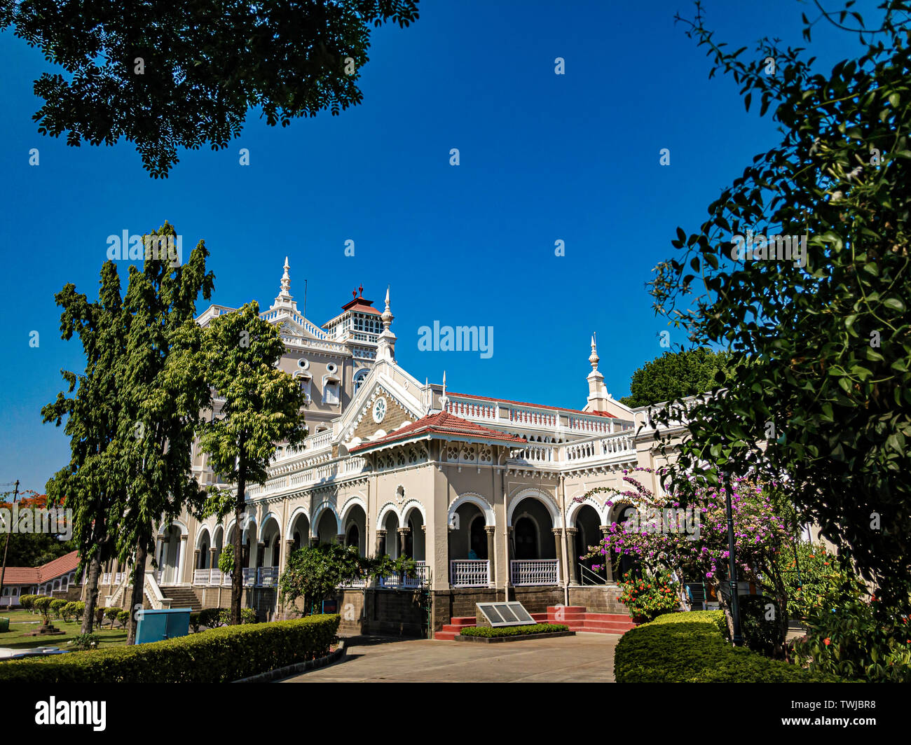 Aga khan palace pune hi-res stock photography and images - Alamy