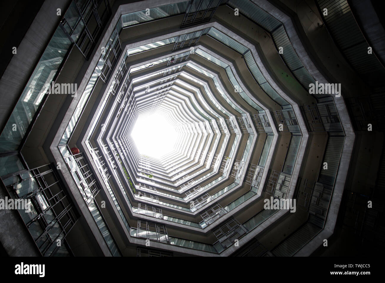 City architectural structure hi-res stock photography and images - Alamy