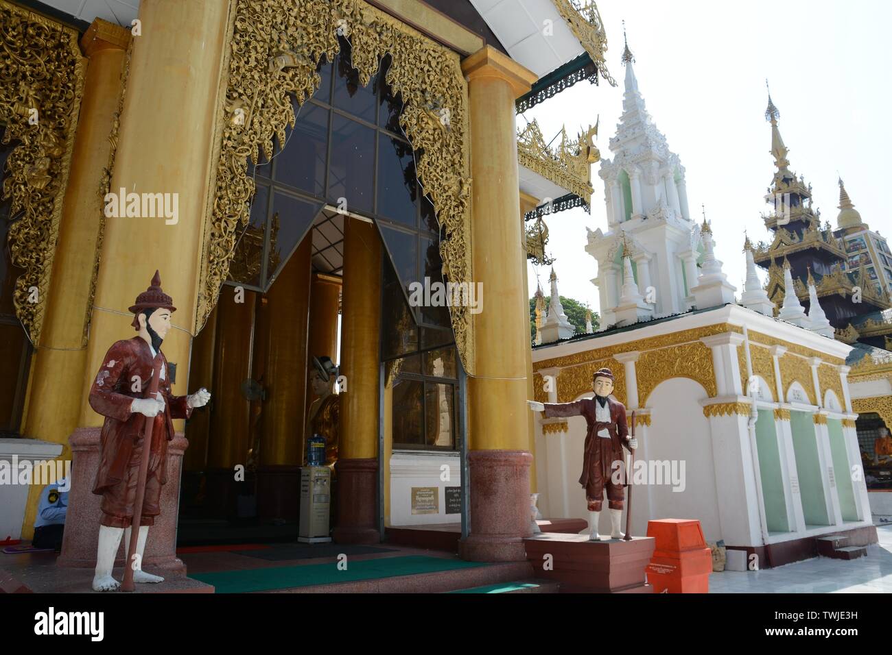 Pagoda dajin hi-res stock photography and images - Alamy