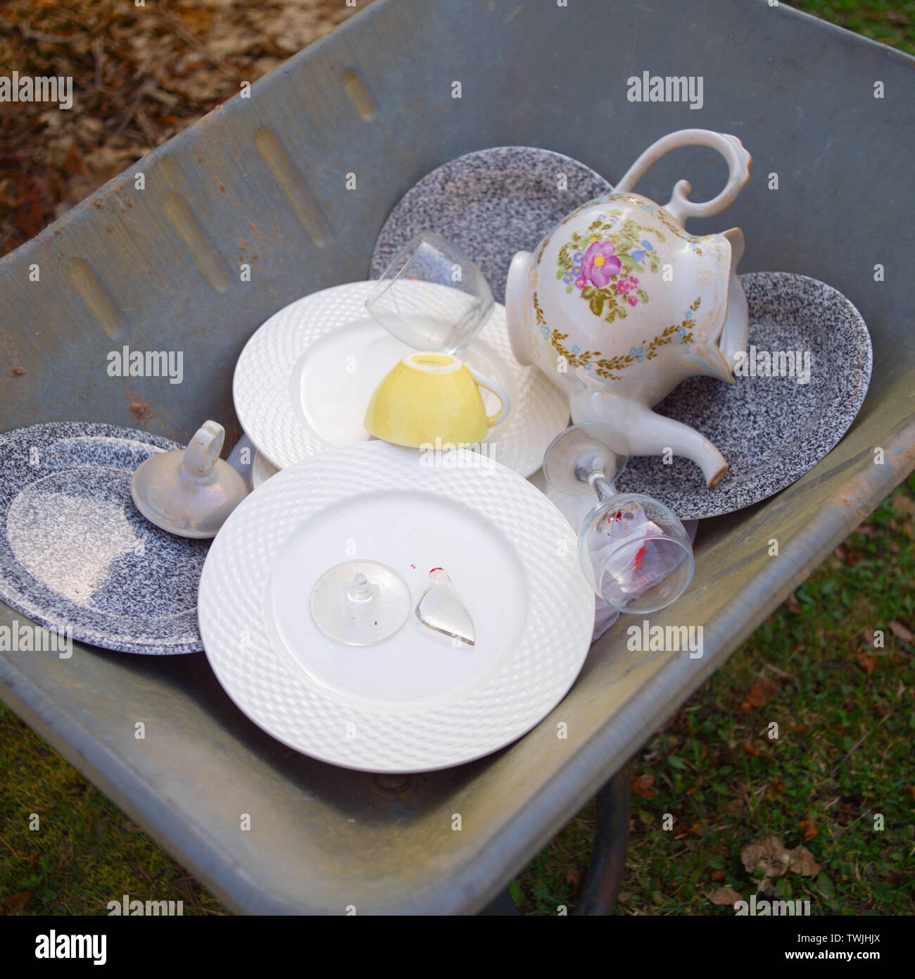 Porcelain teapot broken hi-res stock photography and images - Alamy